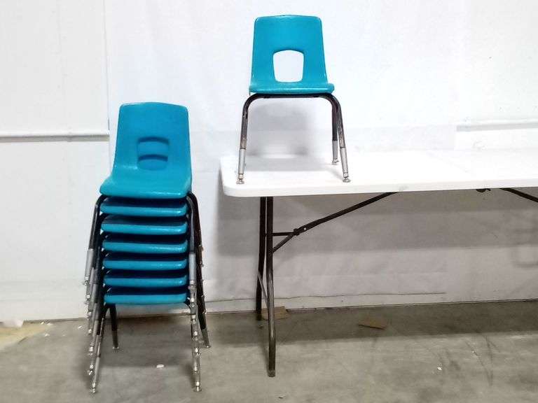 Lot Of 8 Modern Stackable Plastic School Chair With Metal Frame & Legs ...