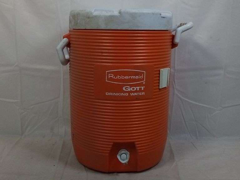 Rubbermaid Gott Drinking Water Cooler - Dutch Goat